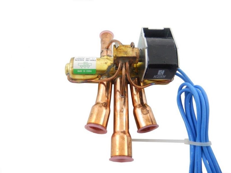 VALVULA 4 VIAS DSF-11 1/2-5/8 | Akra Components,S.L.